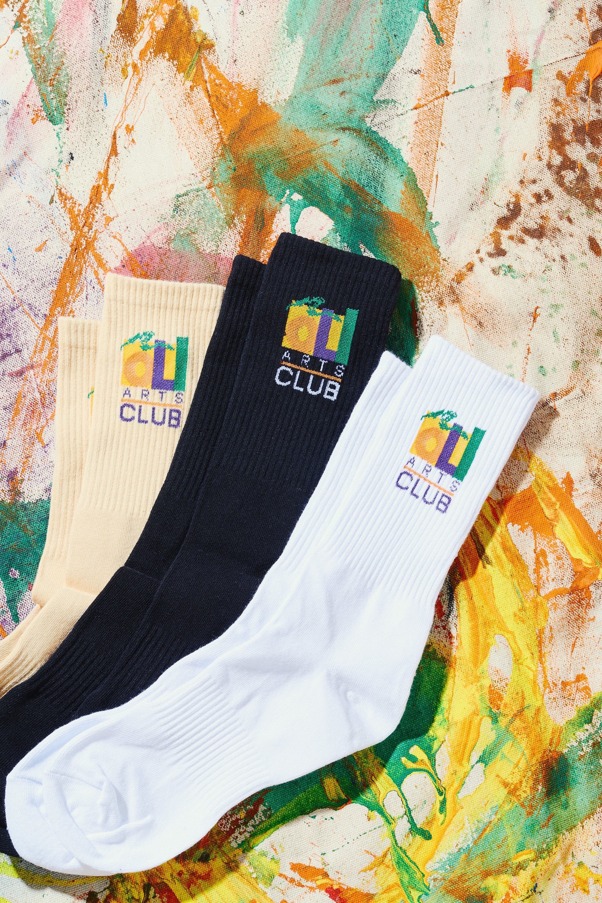 Socks & Accessories – Oli.