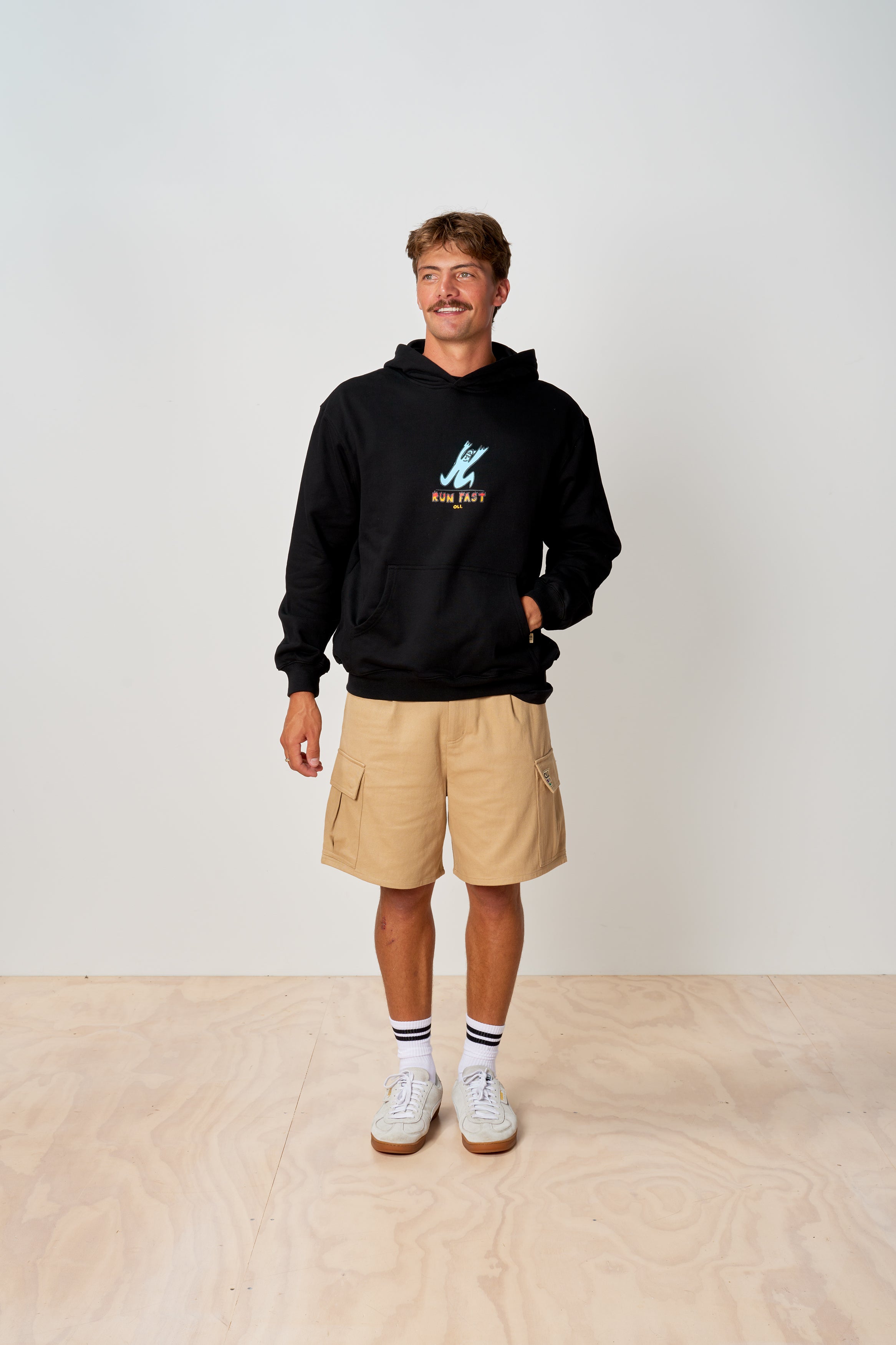 Run Fast Hood - Black – Oli.