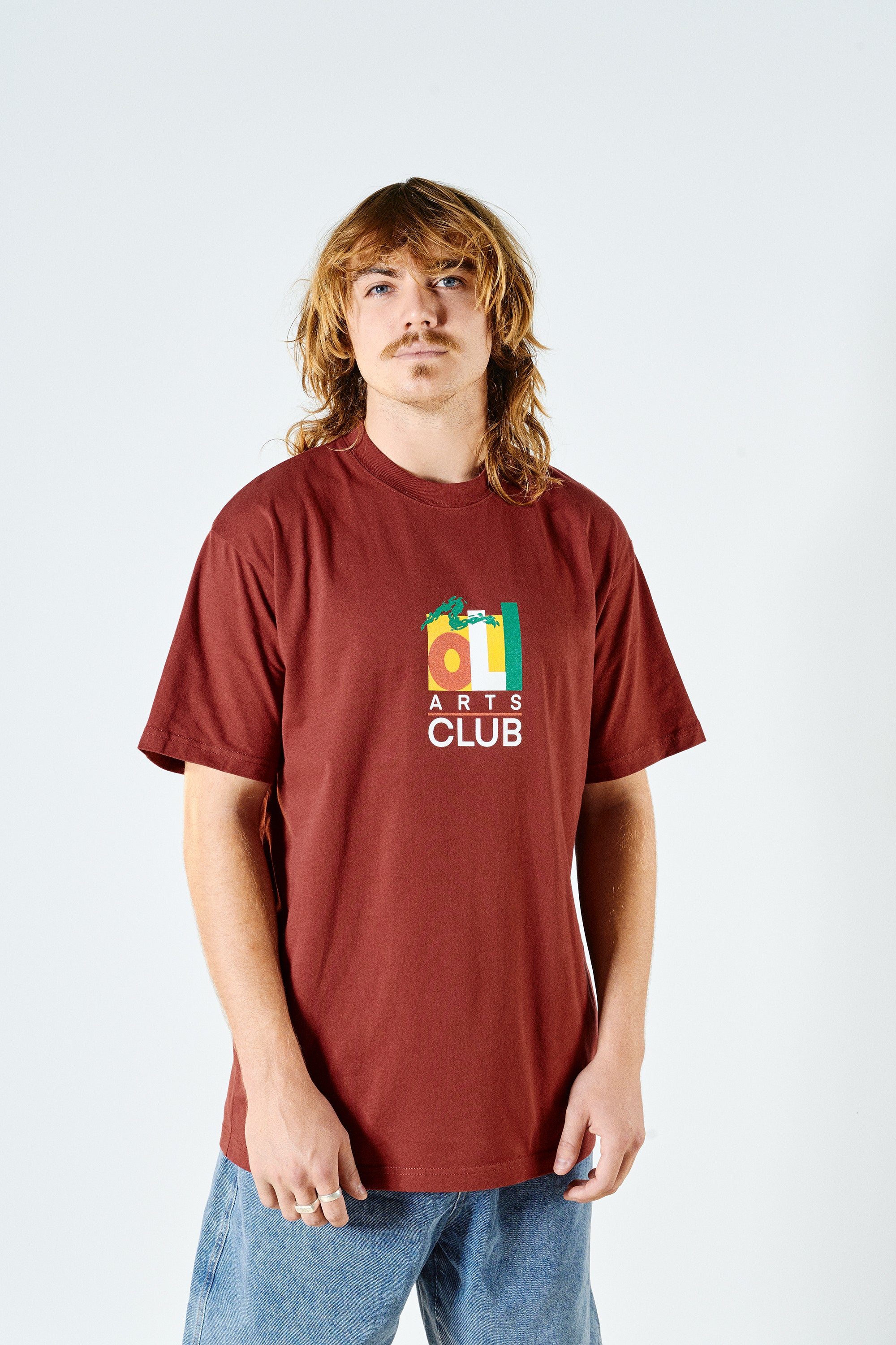 Arts Club T - Maroon – Oli.